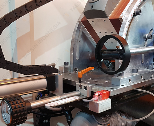 Mesin Poles Akrilik Bevel Bening TSD 1050B Iguana Finishing